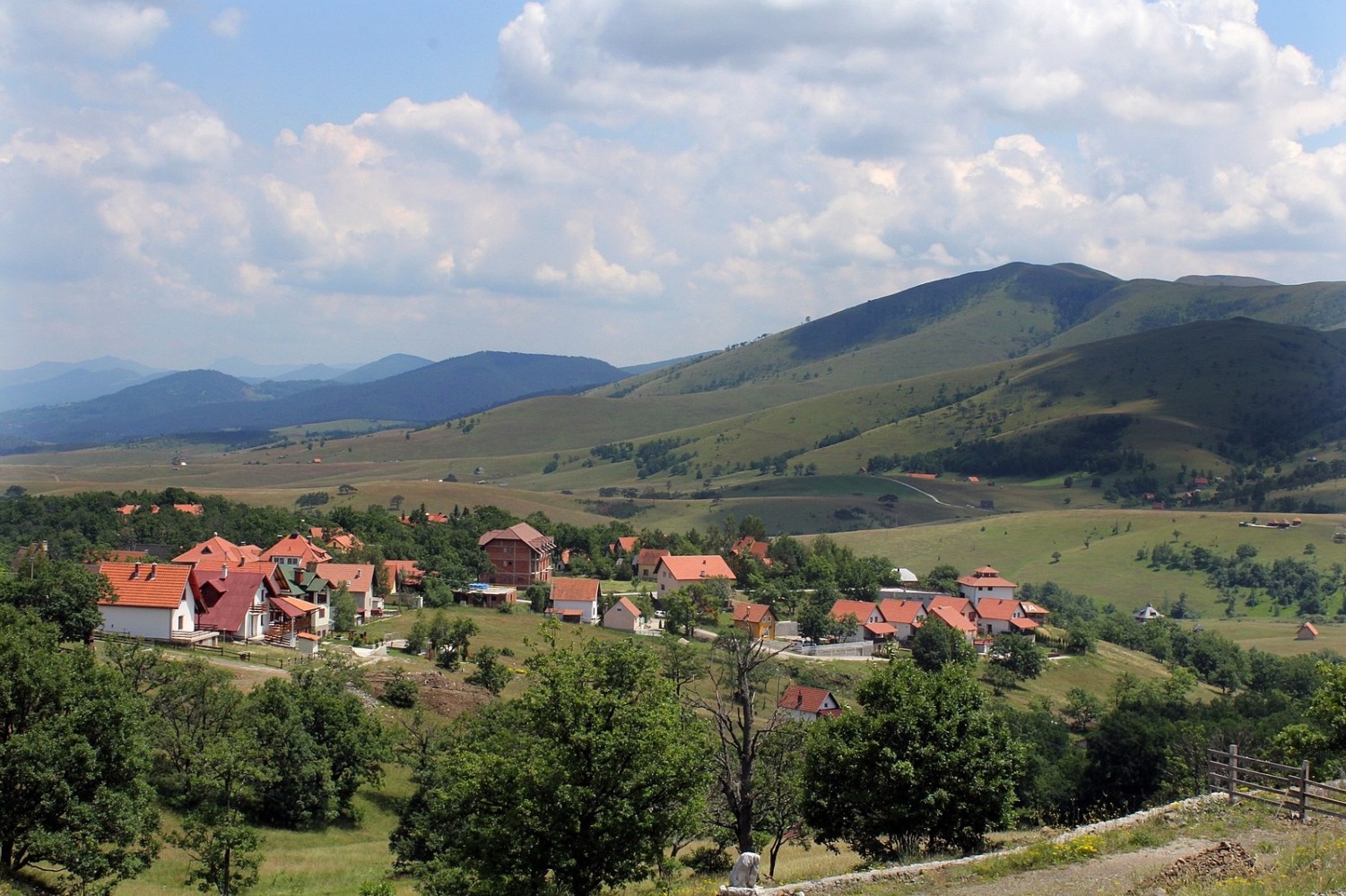 Kosjerić – Planinski biser između Maljena, Povlena i Divčibara - Serbia.com